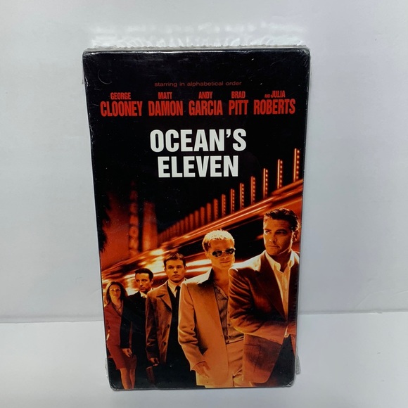Media | Oceans Eleven Vhs Sealed 201 Warner Bros Clooney Damon Garcia ...